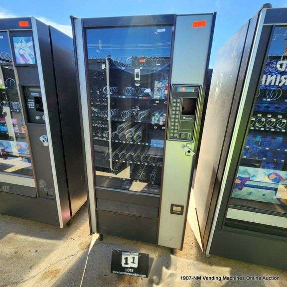 AUTOMATIC PRODUCTS SNACKSHOP 122 - VENDING MACHINE - USED, MISSING ...