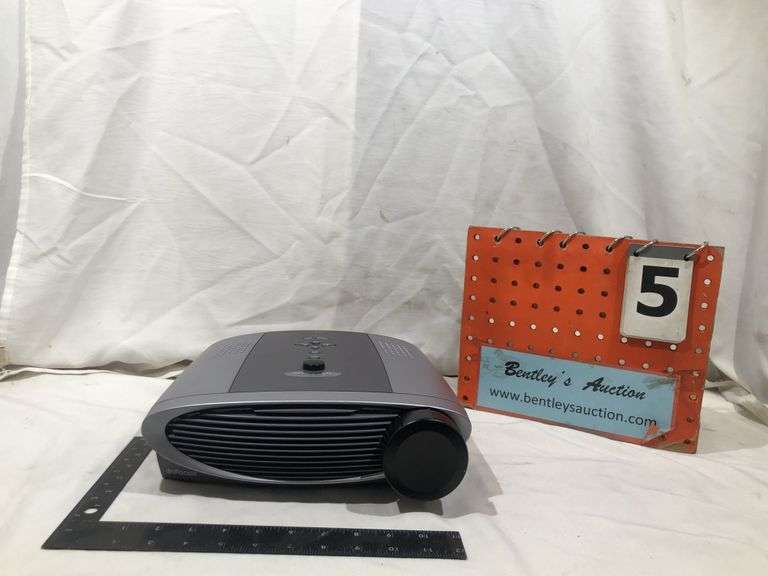 INFOCUS LP530 PROJECTOR - Bentley & Associates, LLC