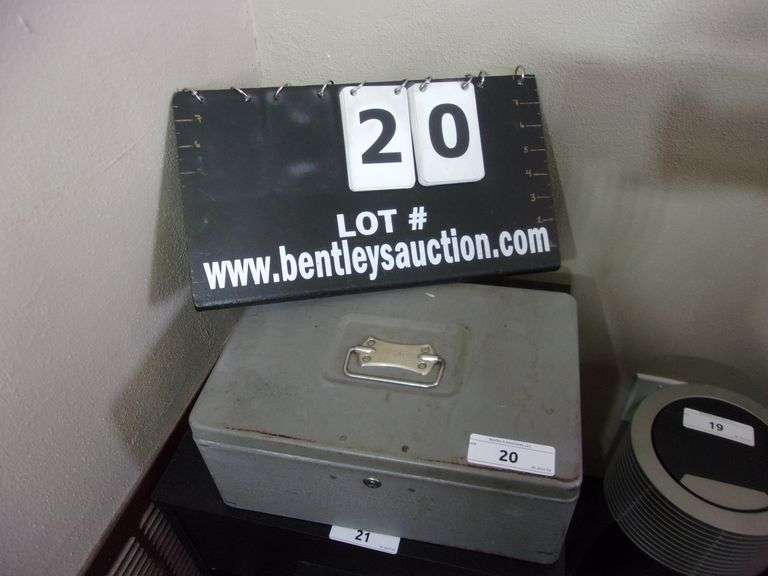 SMALL PORTABLE METAL LOCK BOX - **NO KEY** - Bentley & Associates, LLC