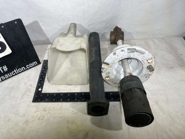 BOX: MISC PLASTIC, METAL & TUBING - Bentley & Associates, LLC