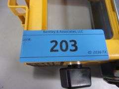 DW7232 MITER SAW STAND PIECE SUPPORT & LENGTH STOP - Bentley ...