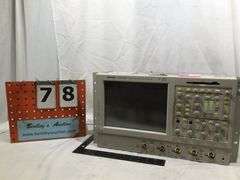 TEKTRONIX TDS5104B DIGITAL PHOSPHOR OSCILLOSCOPE - Bentley & Associates ...