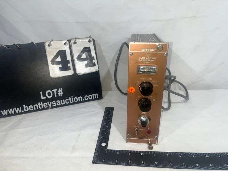 ORTEC 456 HIGH VOLTAGE POWER SUPPLY - Bentley & Associates, LLC