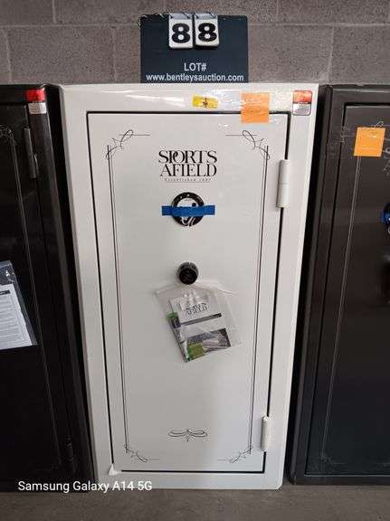SPORT AFIELD 30-GUN SAFE - WHITE - Bentley & Associates, LLC