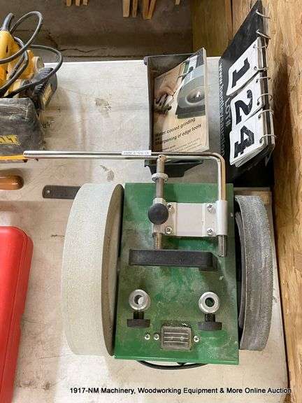 TORMEK SUPERGRIND 2000 WATER COOLED GRINDING MACHINE - Bentley ...