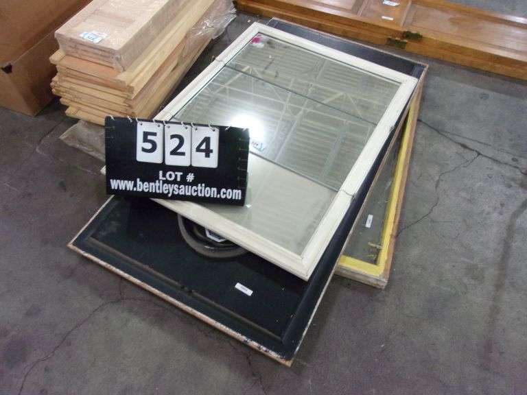 WOODEN TRI-FOLD MIRROR - WHITE, WOODEN FRAMED WINDOW - YELLOW, FRONT ...