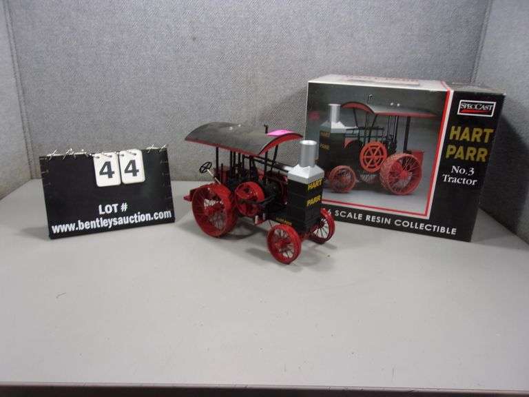 HART PARR NO. 3 GAS POWERED TRACTOR MODEL - Bentley & Associates, LLC