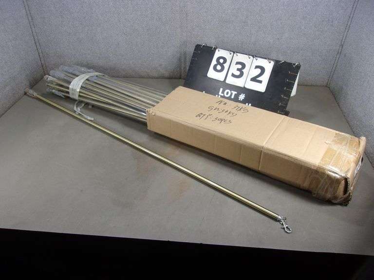BOX: (31) WINDOW BLIND RODS - Bentley & Associates, LLC