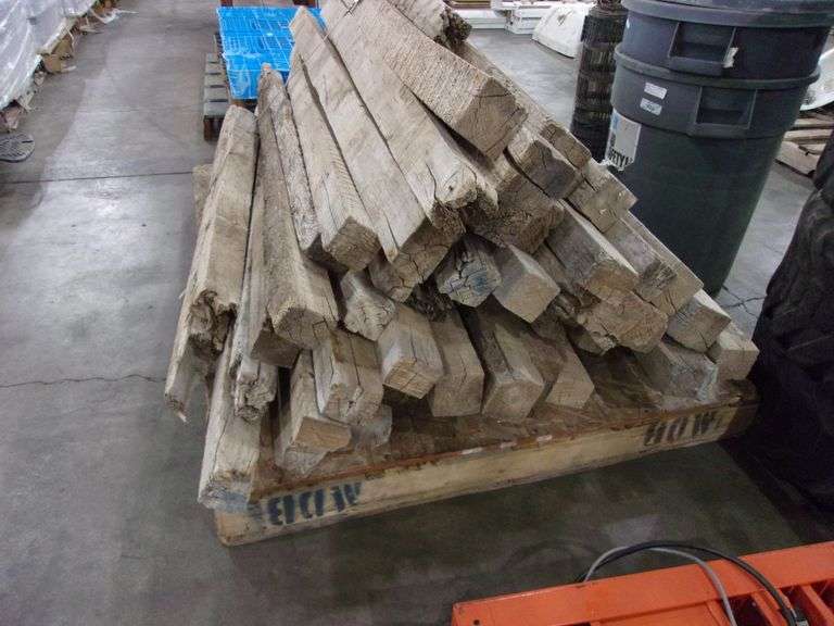 PALLET: ASSORTED 4X4 WOOD POSTS - Bentley & Associates, LLC