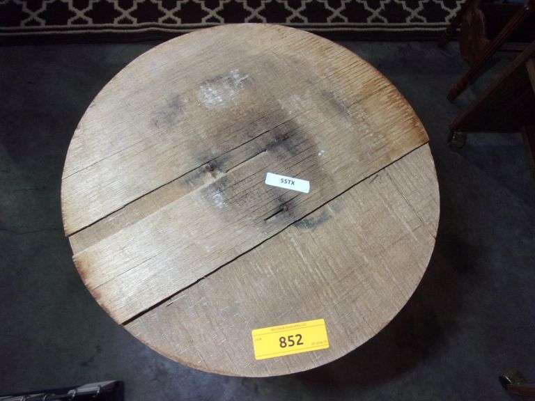 SMALL WOOD CIRCULAR STAND - Bentley & Associates, LLC