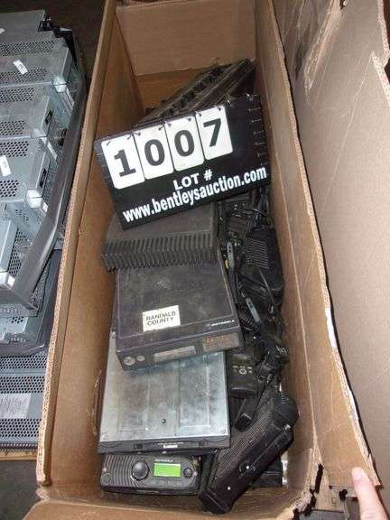BOX: MOTOROLA RADIOS, MARATRACS & CHARGING STATIONS - Bentley ...