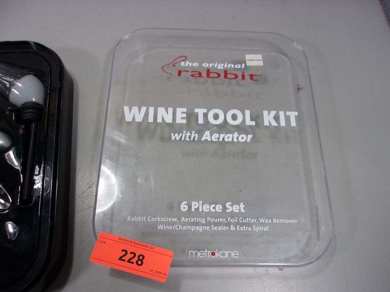 METROKANE THE ORIGINAL RABBIT 6-PIECE WINE TOOL KIT W/ AERATOR ...