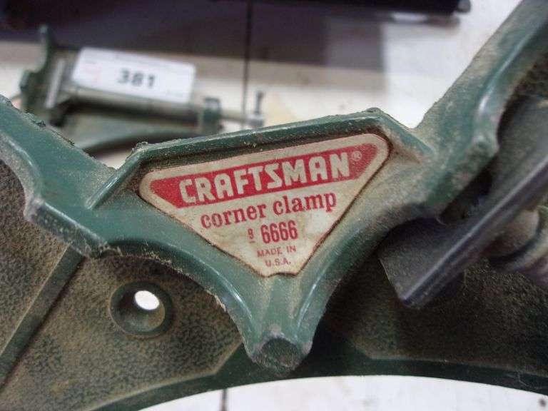 LOT: 2 CRAFTSMAN CORNER CLAMPS - Bentley & Associates, LLC