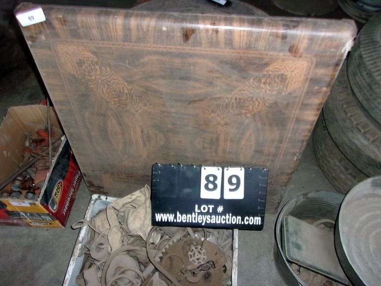 VINTAGE SAMSON POKER / CARD TABLE W/ FOLDABLE LEGS - Bentley ...