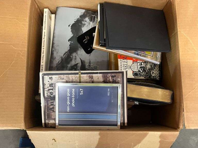 BOX: BOOKS - Bentley & Associates, LLC