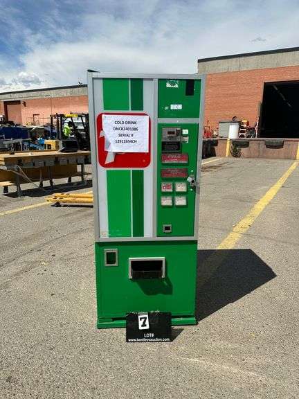 7-UP DRINK VENDING MACHINE, DNCB 240/138-6 - Bentley & Associates, LLC