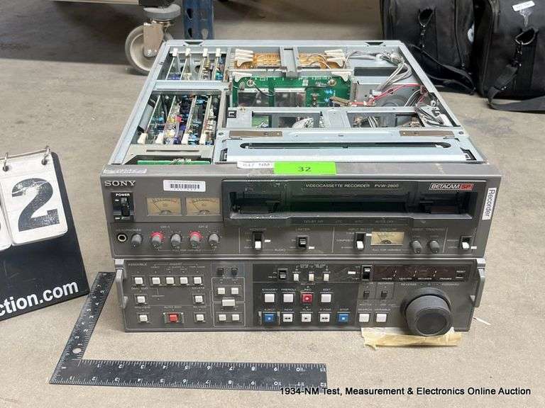 SONY PVM-2800 VCR - Bentley & Associates, LLC