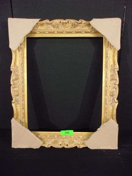 ORNATE GOLD PAINTED FRAME W/ CARVED ACCENTS 26 X 21 - Bentley ...