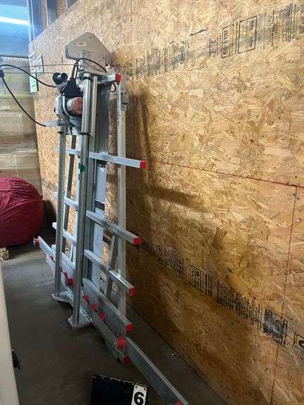 MILWAUKEE 8" PANEL SAW - Bentley & Associates, LLC