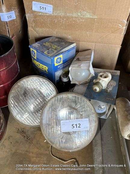 ASSORTED LIGHT BULBS & FIXTURES - Bentley & Associates, LLC