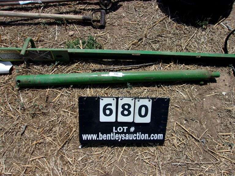 ANTIQUE JOHN DEERE PTO SHAFT & LIFTING BAR - Bentley & Associates, LLC