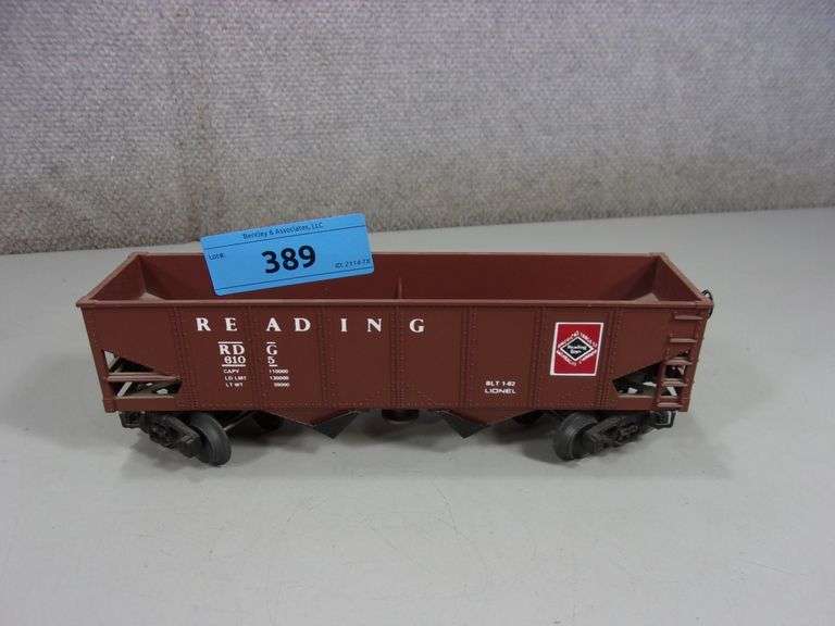 LIONEL #6105 HOPPER CAR - Bentley & Associates, LLC