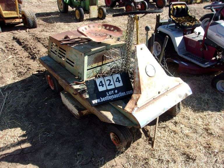 ANTIQUE RIDING LAWN TRACTOR W/ 40" MOWER DECK - Bentley & Associates, LLC