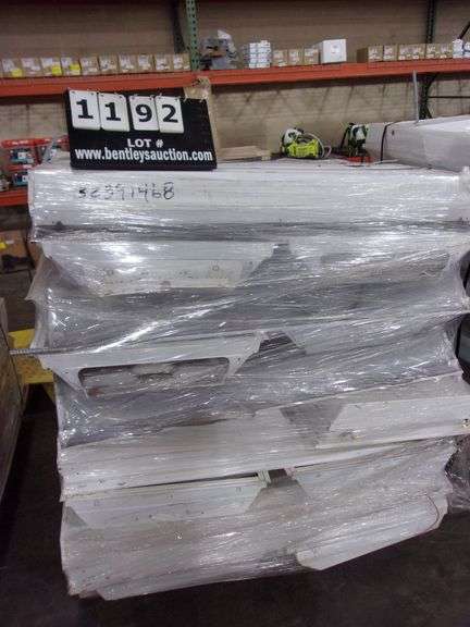 PALLET: FLUORESCENT DROP-IN LIGHT FIXTURES - 24" X 48" - Bentley ...