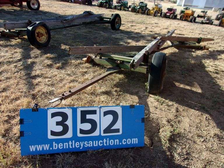 JOHN DEERE 20' LONG STEERABLE AXLE FARM PIPE FRAME TRAILER - Bentley ...