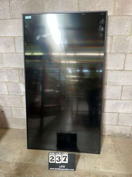 PLANAR QE7550 FLAT SCREEN - USED, AS IS - Bentley & Associates, LLC
