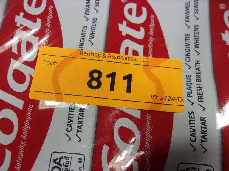 (1) 5 PACK COLGATE TOTAL TOOTHPASTE & (1) 4 PACK CREST GUM DETOXIFY ...