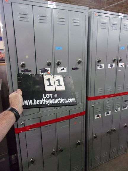 CINTAS EXCHANGE MASTER- GREY METAL (8) LOCKER SET - Bentley ...