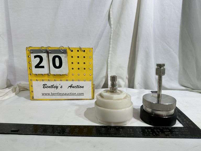 BOX: ASSORTED PRESSURE TEST CAPS - Bentley & Associates, LLC