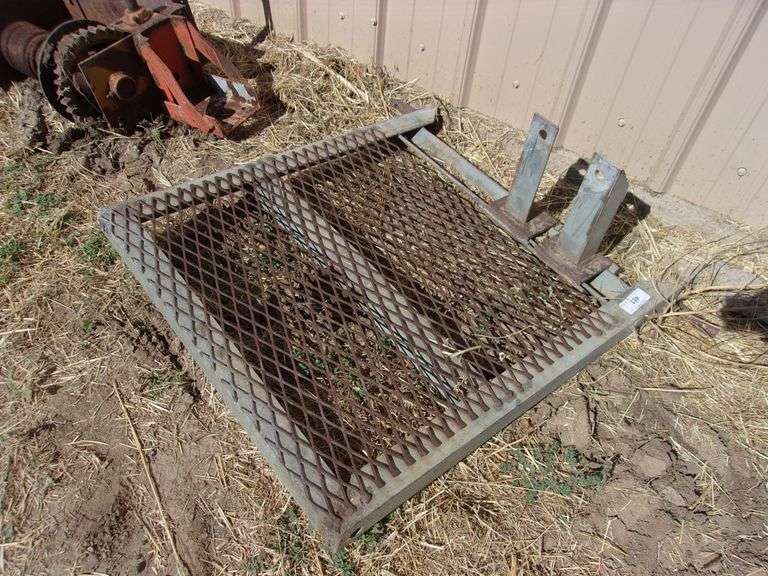 METAL LAWN & TRACTOR STANDING PLATFORM - Bentley & Associates, LLC