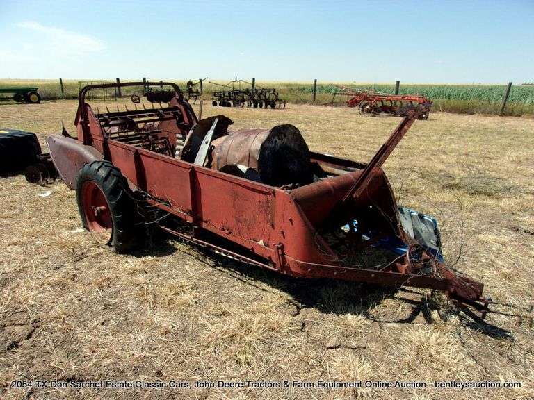 ANTIQUE PULL TYPE CHAIN DRIVE MANURE SPREADER - Bentley & Associates, LLC