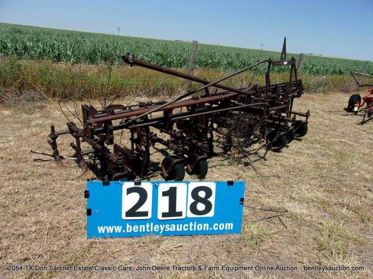 ANTIQUE JOHN DEERE ROW TRACTOR 14' 5-ROW CULTIVATOR SWEEP PLOW - FRONT ...