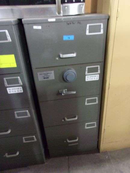 MOSLER GREY METAL 4 DRAWER FILING SAFE - Bentley & Associates, LLC