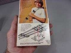 LIONEL 027 GAUGE TRACK CLIPS - Bentley & Associates, LLC