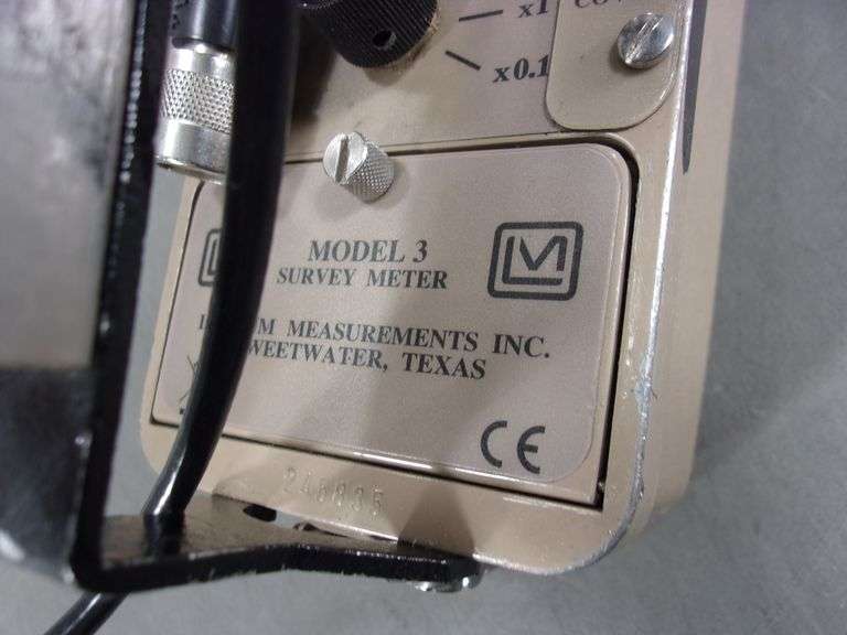 LUDLUM MEASUREMENTS MODEL 3 SURVEY METER GEIGER COUNTER - Bentley ...