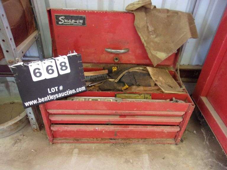 SNAP-ON RED 3 DRAWER TOOLBOX W/ TOOLS - Bentley & Associates, LLC