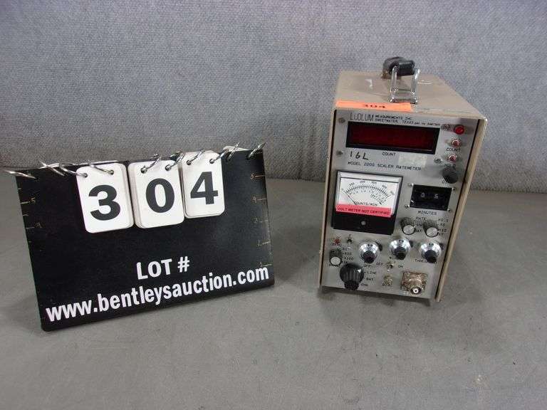LUDLUM MEASUREMENTS MODEL 2200 SCALER RATEMETER GEIGER COUNTER ...