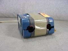 MESALABS DEFENDER 510-M FLOW METER PUMP - Bentley & Associates, LLC