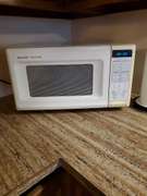 Sharp carousel microwave. - Bid-Assets Online Auctions