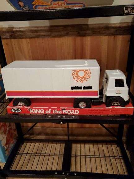 Gus glitz Mr game show, Golden Dawn semi toy truck. Basement - Bid ...