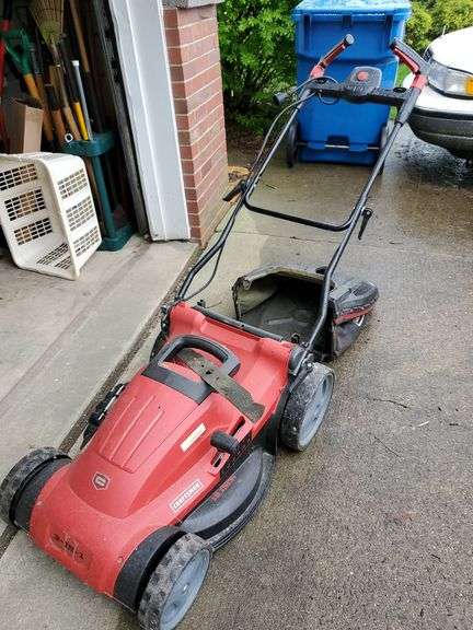 Craftsman 3 in 1 electric lawn mower with bagger, 19 inch cut - Bid ...