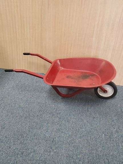 Child's little red wheelbarrow - Bid-Assets Online Auctions