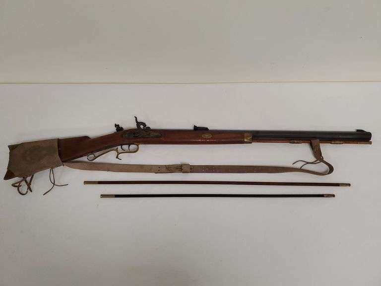 Thompson Center Arms Hawken .50 cal. Black Powder Rifle w/ 2 extra ram ...