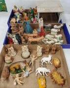 Vintage miniature manger scene figurines some marked Italy - Bid-Assets ...