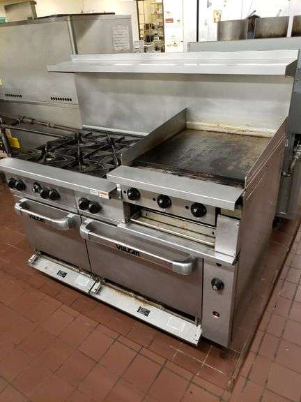 Vulcan 60-in total length x 36 deep, combination six-burner stove, 24 ...