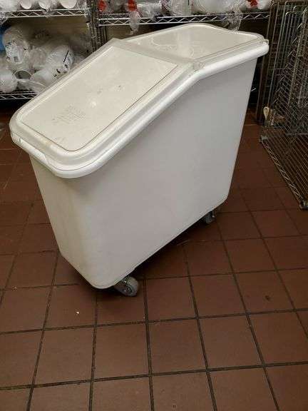Cambro rolling flour bin - Bid-Assets Online Auctions